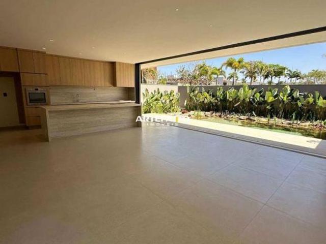 Casa para venda em Villa Piemonte Ii de 220.00m² com 3 Quartos, 3 Suites e 3 Garagens