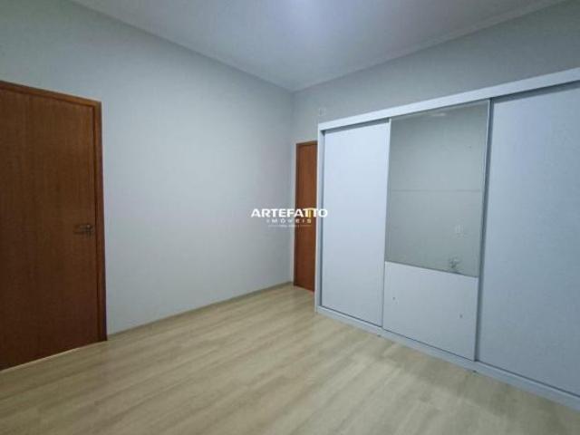 Casa para venda em Villa Real de 150.00m² com 3 Quartos e 2 Garagens