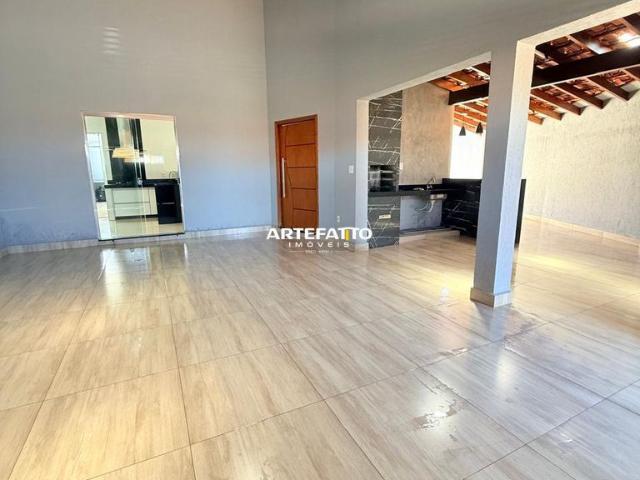Casa para venda em Villa Real em Franca São Paulo de 198.00m² com 3 Quartos, 1 Suíte e 3 Garagens