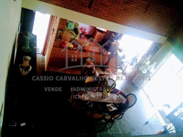 Casa para venda em Village Campinas de 210.00m² com 2 Quartos, 1 Suite e 3 Garagens