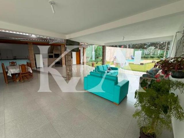 Casa para venda em Villarejo Sopé Serra de 150.00m² com 3 Quartos, 2 Suites e 7 Garagens