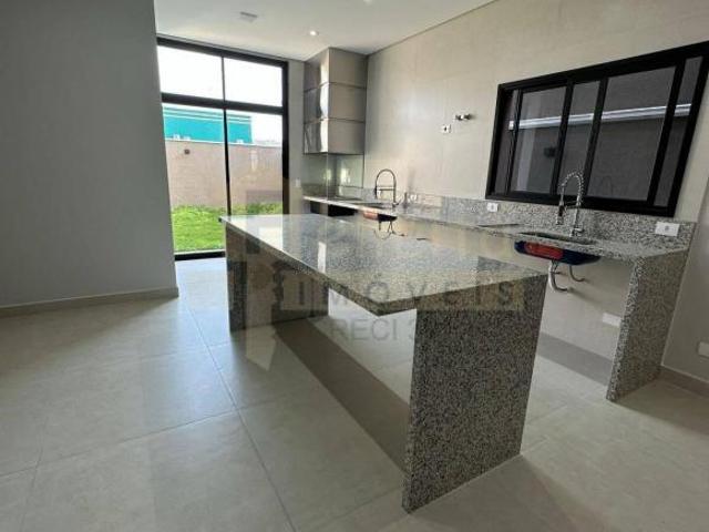 Casa para venda em Villas Do Jaguari de 120.00m² com 4 Quartos, 1 Suite e 2 Garagens