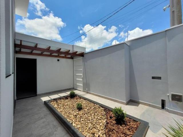 Casa para venda em Villas Paraíso de 210.00m² com 2 Quartos e 1 Suite