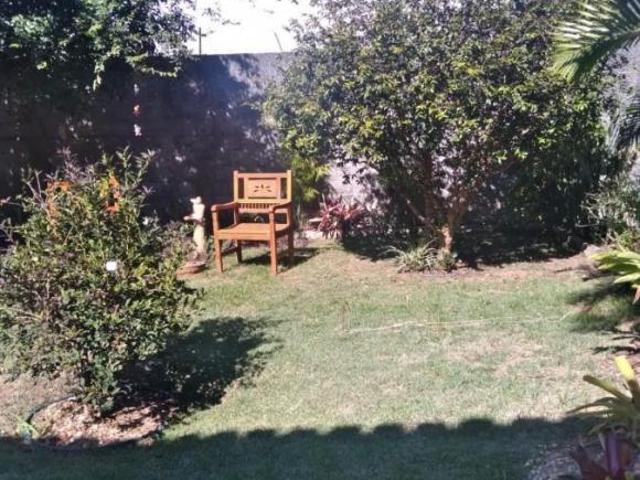 Casa para Venda em Vinhedo, Capela, 3 dormitórios, 1 suíte, 3 banheiros, 2 vagas