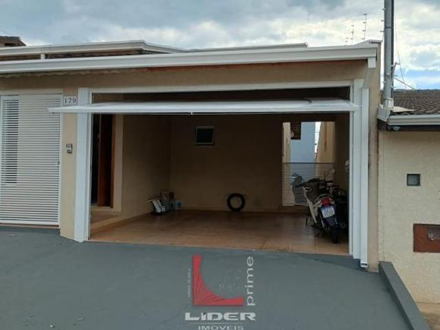 Casa para venda em Vista Alegre de 128.00m² com 3 Quartos, 1 Suite e 2 Garagens