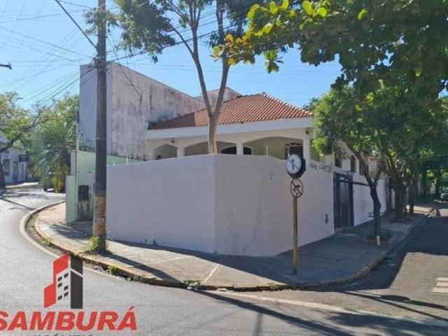 Casa para venda em Vl. Comercial de 311.00m² com 3 Quartos, 1 Suite e 2 Garagens