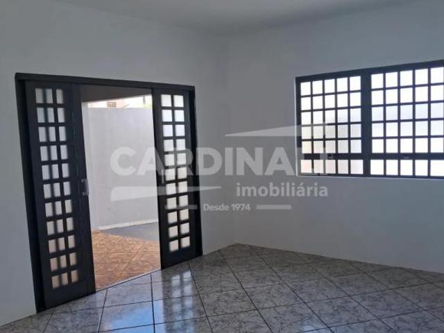 Casa para venda em Yamada de 126.00m² com 3 Quartos, 1 Suite e 2 Garagens