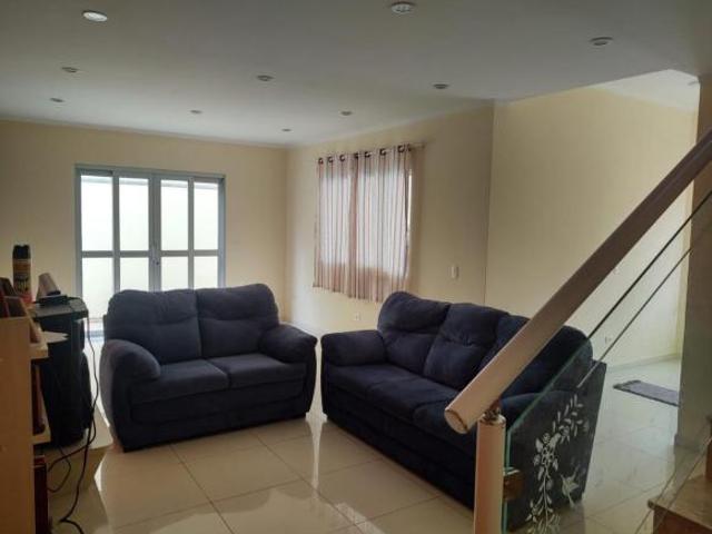 Casa para venda em Zona Industrial de 281.00m² com 4 Quartos, 1 Suite e 4 Garagens