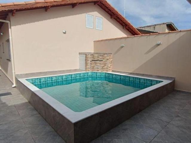 Casa para Venda, Itanhaém / SP, bairro Grandesp, 2 dormitórios, sendo 1 suíte, 2 banheir