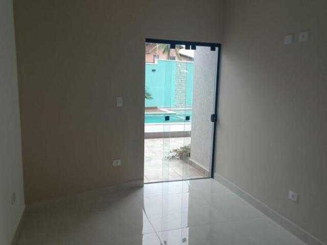 Casa para Venda, Itanhaém / SP bairro Suarão, 3 dormitórios, sendo 1 suíte, 4 banheiros, 4 vagas