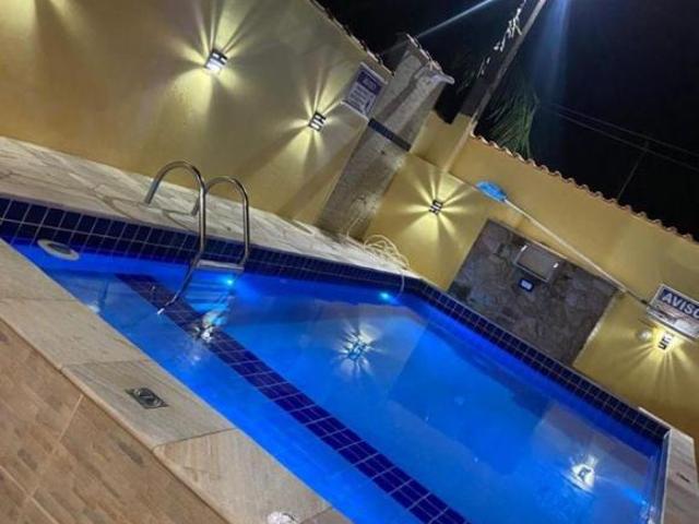 Casa para Venda, Itanhaém / SP. Possui piscina e 02 dormitórios