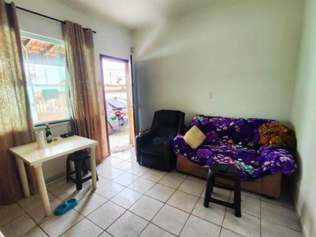 Casa para Venda, Itanhaém / SP. Possui 02 dormitórios e edicula