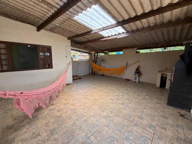 Casa para Venda, Itanhaém / SP.Possui 02 dormitórios e espaço para piscina