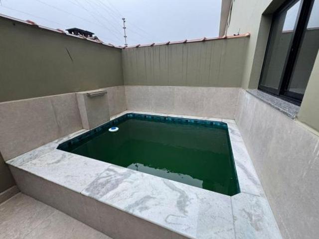 Casa para Venda, Itanhaém / SP. Possui 02 dormitórios e piscina