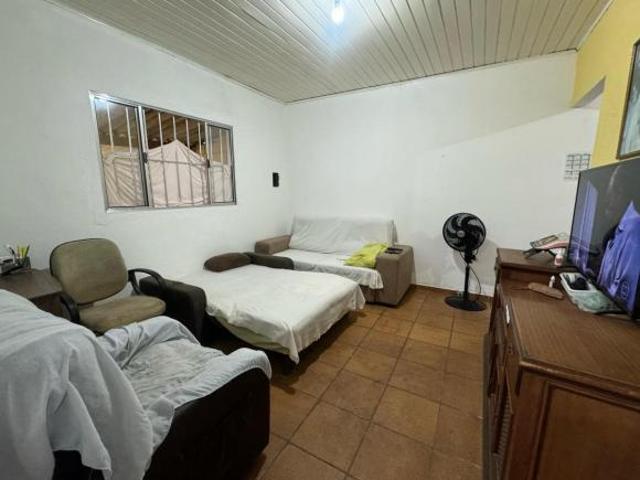Casa para Venda, Itanhaém / SP. Possui 02 quartos