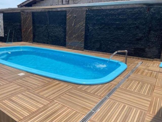 Casa para Venda, Itanhaém / SP. Possui 03 dormitórios e piscina