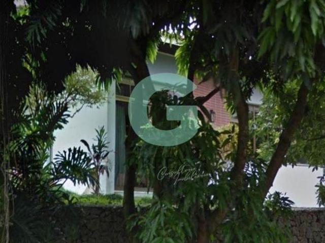 CASA para Venda JARDIM MARAJOARA, SAO PAULO 3 dormitórios sendo 1 suíte, 2 salas, 4 banheiros, 2 vag