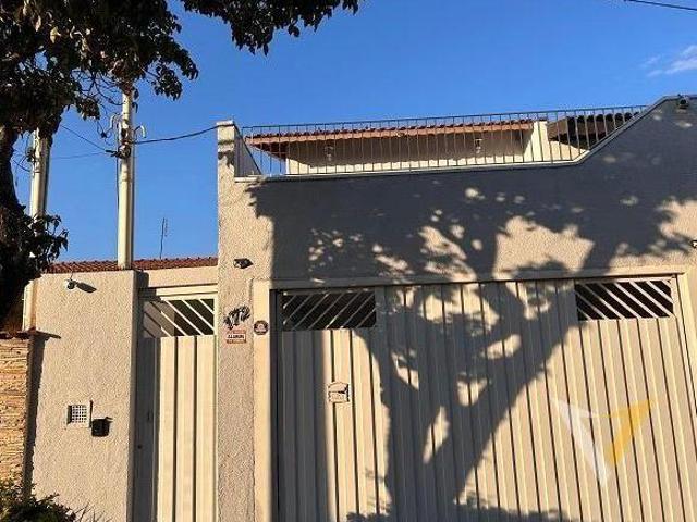 Casa para venda, Jardim Florestal, próximo ao maxi shopping, na cidade de Jun.