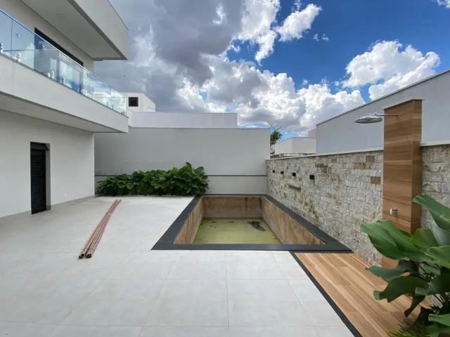Casa para venda ou locação no Condomínio Splêndido em Uberlândia/MG