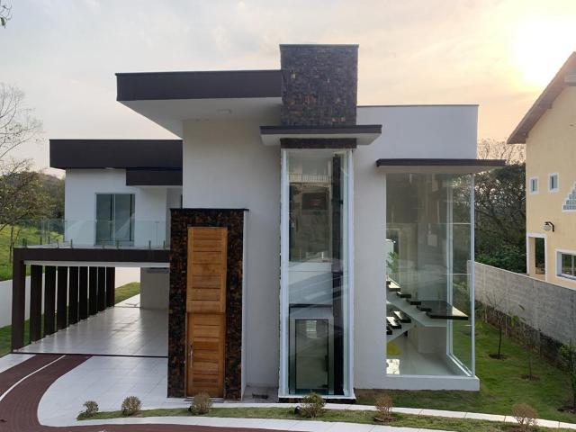Casa para venda ou locação no condomínio Reserva Ibirapitanga em Santa Isabel SP!
