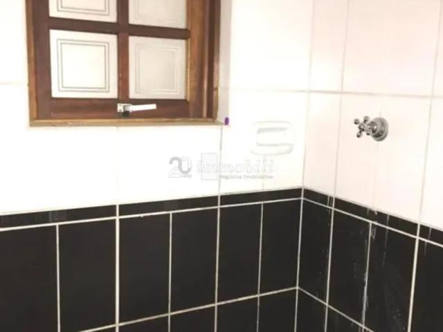 Casa para venda ou locação com 2 quartos em condomínio fechado e excelente localização!
