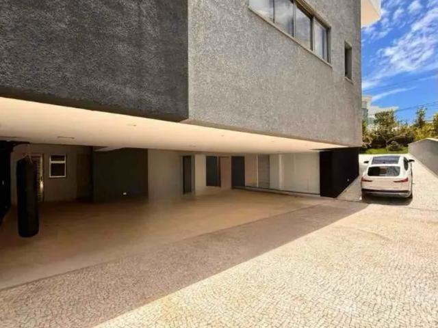Casa para venda ou locação em Alphaville, Santana de Parnaíba, SP