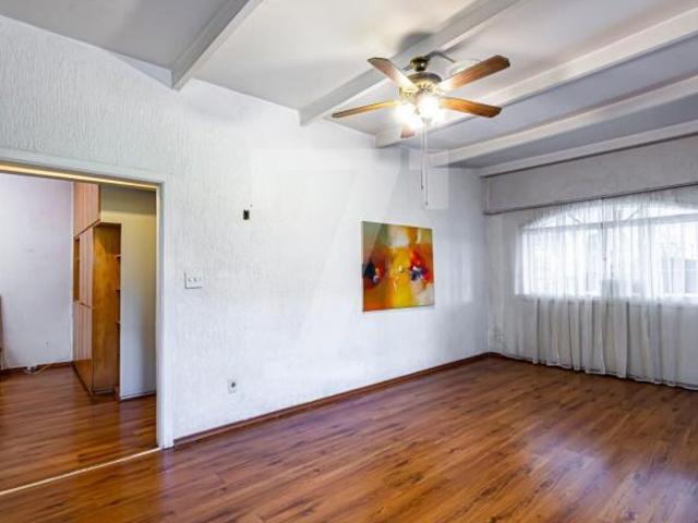 Casa para venda ou locação localizada no Brooklin