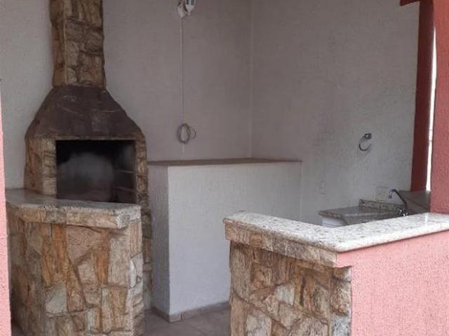 Casa para venda ou permuta no condomínio de alto padrão no Portal do Paraíso I, Jundiaí com 4 dormit