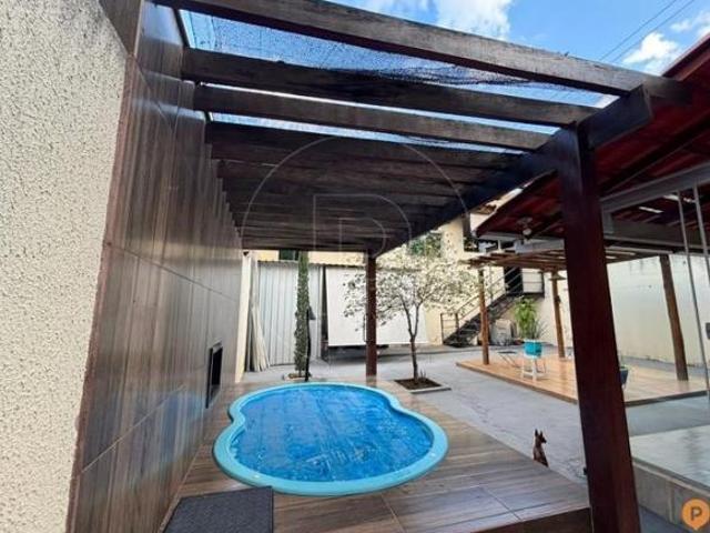Casa para venda localizada em Caldas Novas, GO