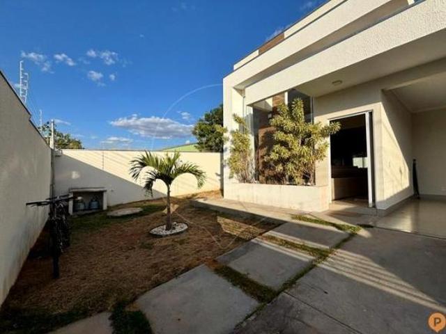 Casa para venda, localizada em Caldas Novas GO