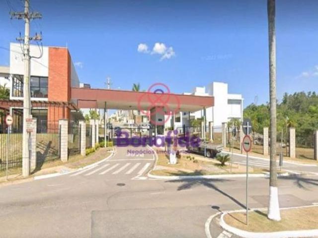 Casa para VENDA localizada no condomínio Reserva da Mata Currupira, no bairro Currupira, em Jundiaí/