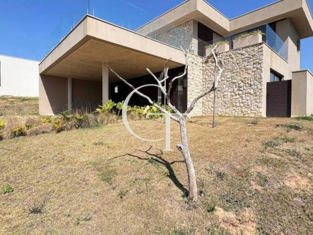 Casa para Venda no Condomínio Villas do Golfe
