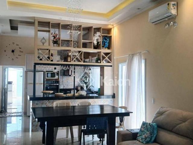 Casa para venda no Condomínio Lagos D&apos Icarai em Salto/SP