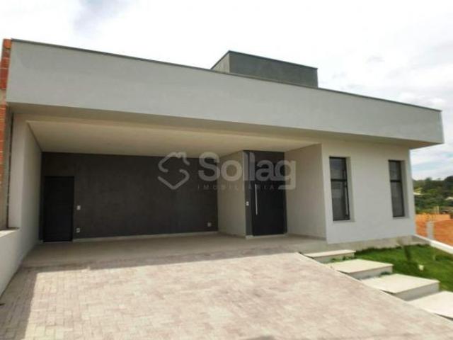 Casa para venda no condomínio Recanto das Palmas em Vinhedo, interior de São Paulo