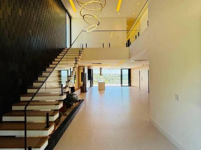 Casa para Venda no Condomínio Reserva Santa Anna em Santana de Parnaíba SP