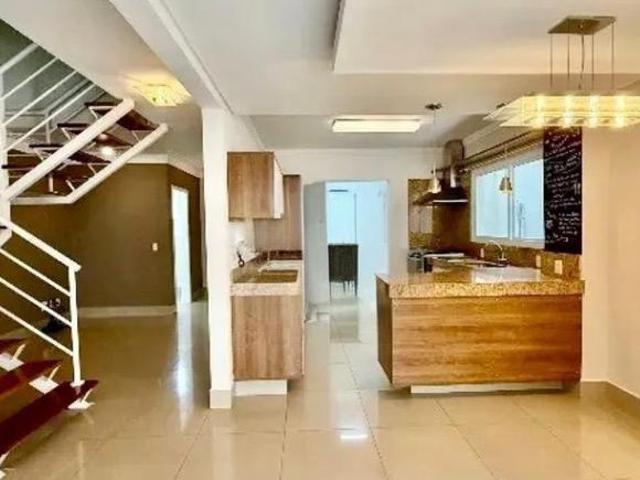 Casa para VENDA no CONDOMÍNIO RESERVATTO, localizado no bairro ENGORDADOURO, em Jundiaí/SP
