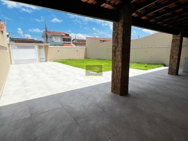 Casa Para Venda no bairro Estrela Dalva em Caraguatatuba/SP