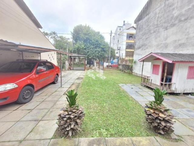 Casa para venda no bairro Jardim Botânico, POA/RS