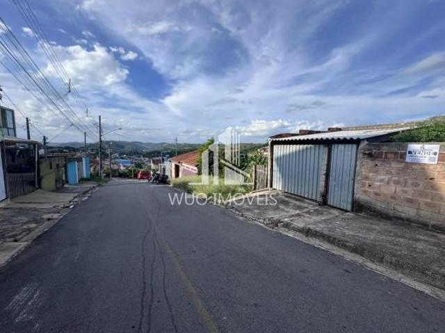 Casa para Venda no Bairro Parque São Jorge Santa Branca/SP