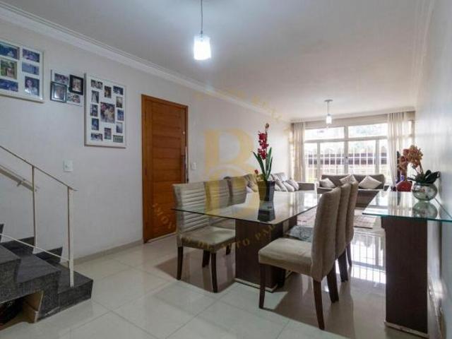 Casa para venda no Brooklin com 3 quartos, sendo 1 suíte, 142m²