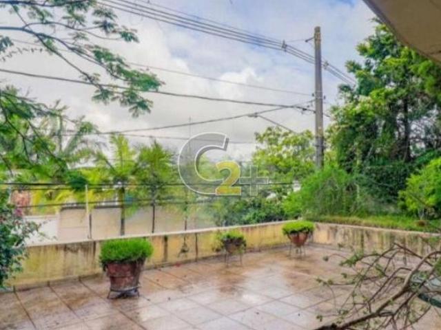Casa para venda no Jardim Guedala, 6 suites 4 vagas