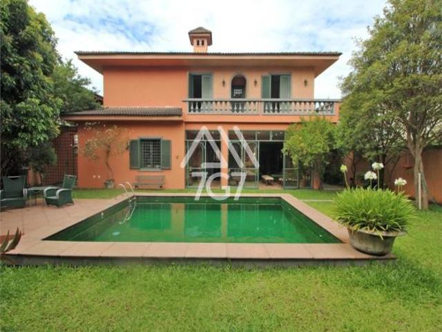 CASA PARA VENDA NO MORUMBI