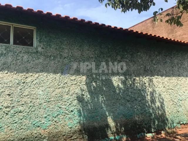 Casa para venda no Parque Industrial Tanquinho, 3 quartos, sala, cozinha, quintal e garagem em 160m²
