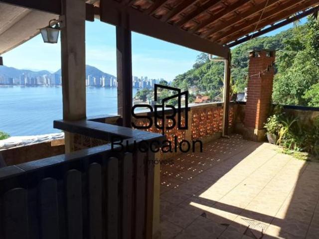 Casa para venda no parque Prainha, para morar e investir em São Vicente