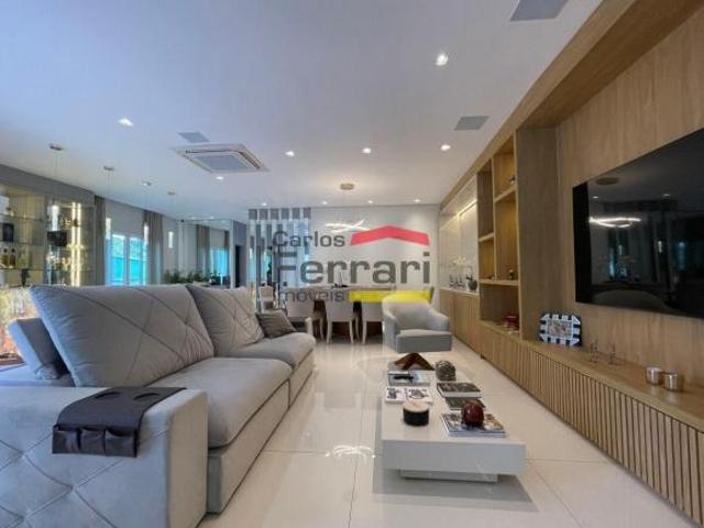 Casa para venda no Reserva da Cantareira !