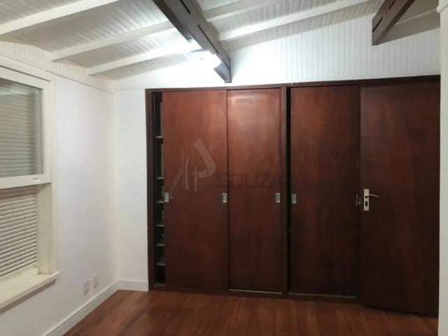 Casa para venda no Tremembé com 220 m² 3 quartos, suíte, 4 banheiros, jardim, área gourmet edicula