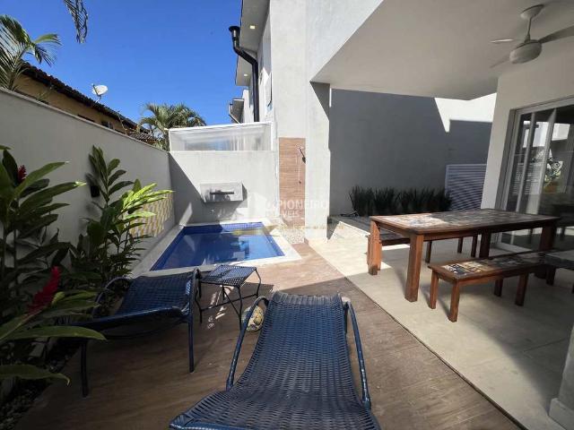Casa para venda na praia de Camburi! Venha conferir!