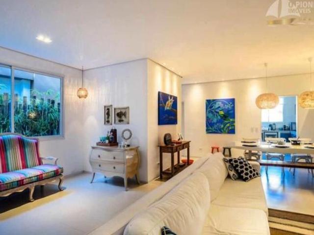 Casa para venda na praia de Juquehy! Venha e conheça já!