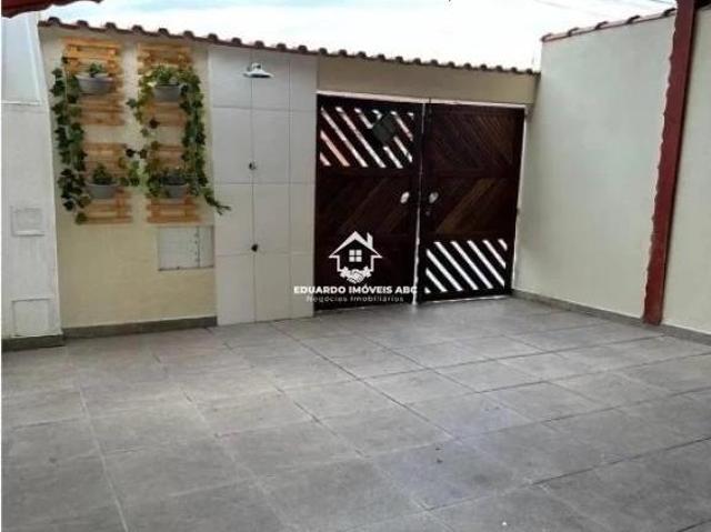 Casa para Venda na praia de Mongaguá, 2 dorm, 1 suite, 170 m²