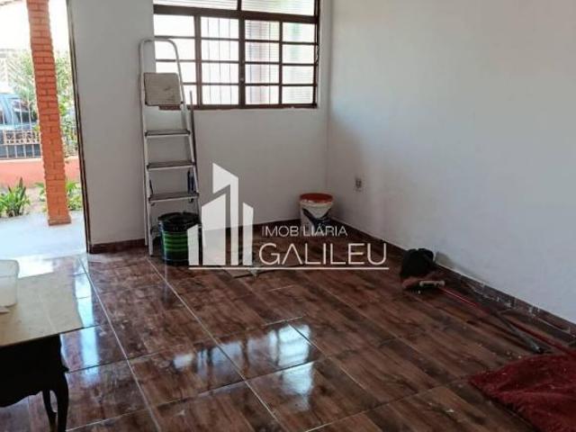 Casa para venda na Vila Perseu em Campinas